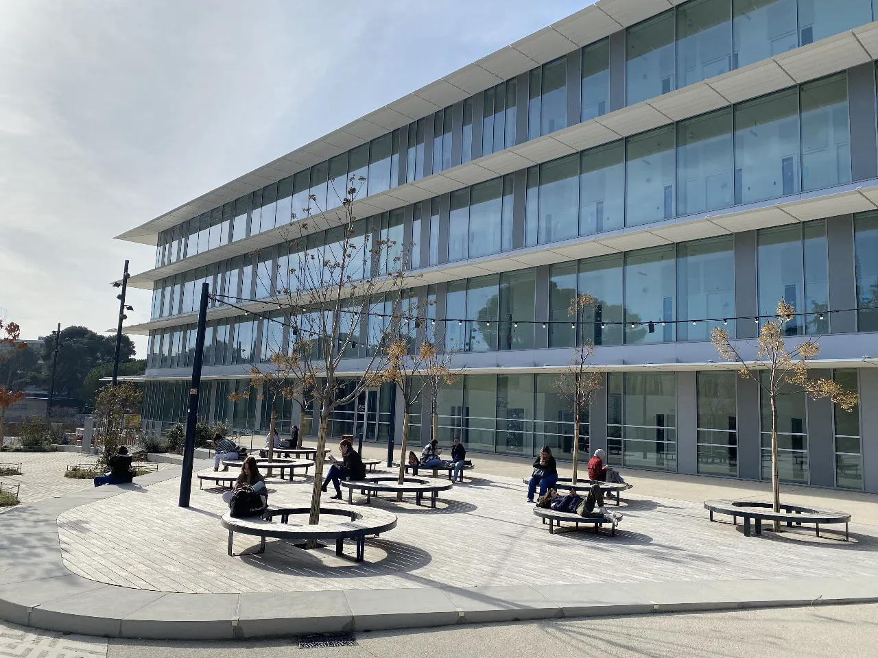 Visite en vidéo de l'Atrium, la future bibliothèque ultra-moderne de l ...