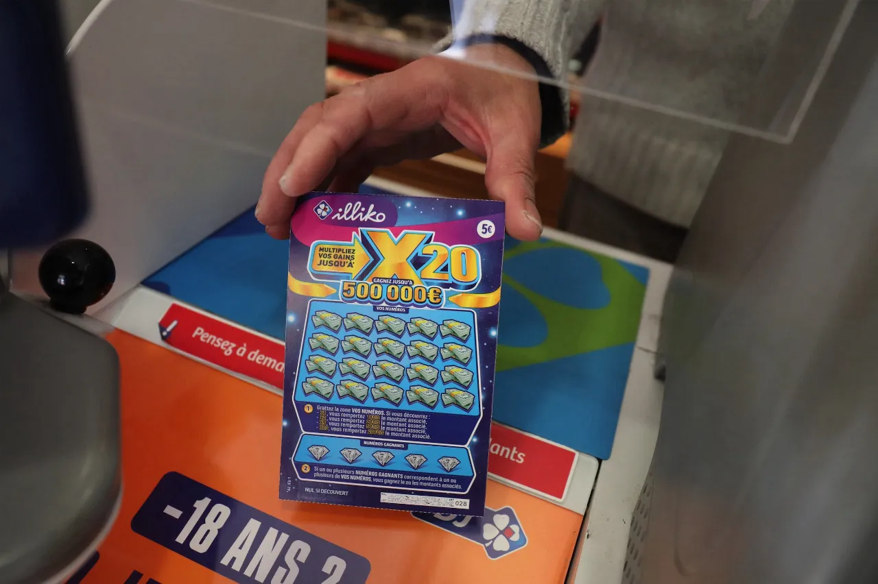 Jacou : elle gagne 500 000 € grâce à un jeu à gratter offert pour la ... Jacou : elle gagne 500 000 € grâce à un jeu à gratter offert pour la ...