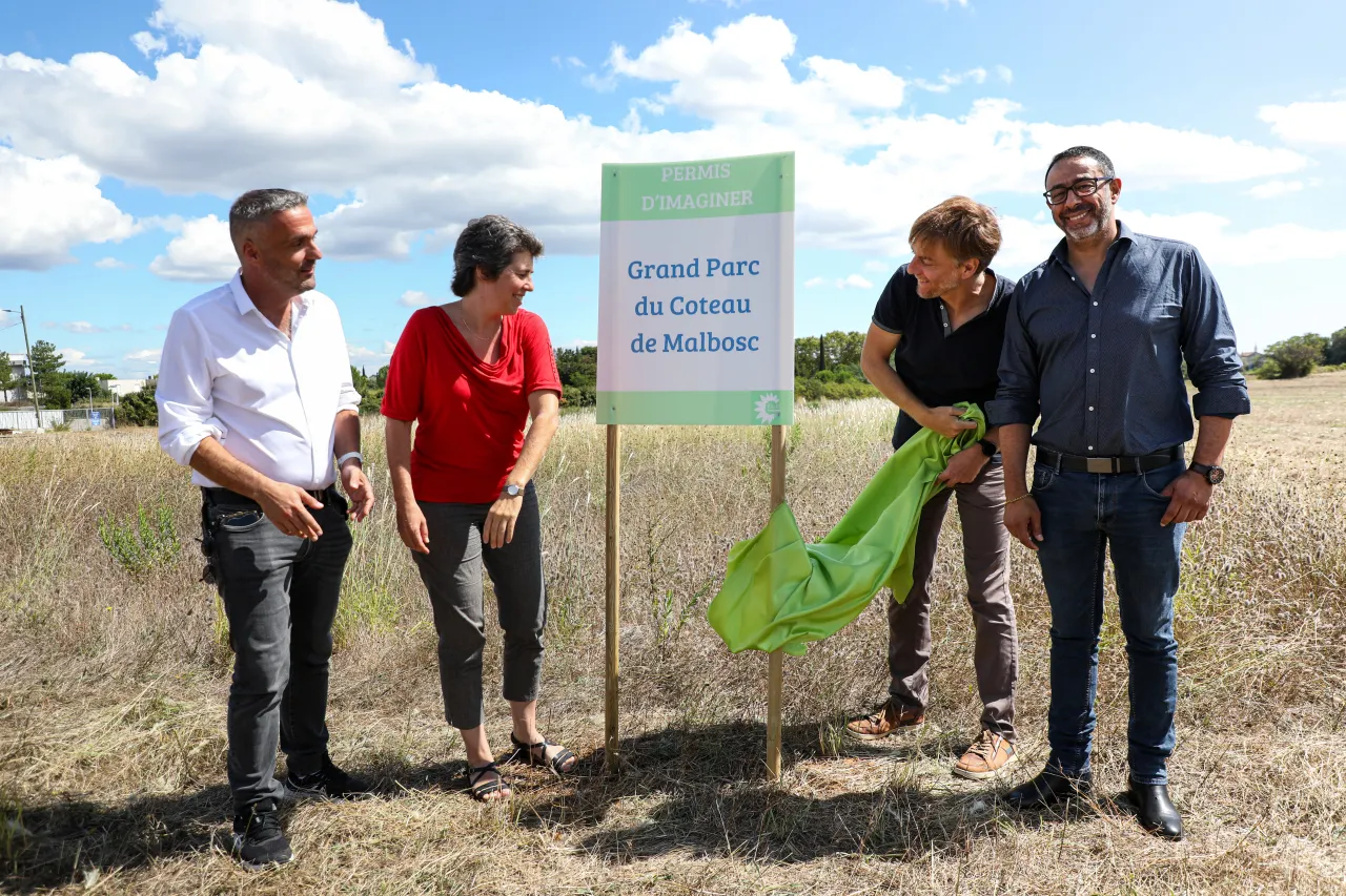 Les élus écolos de Montpellier inaugurent symboliquement le nouveau ...
