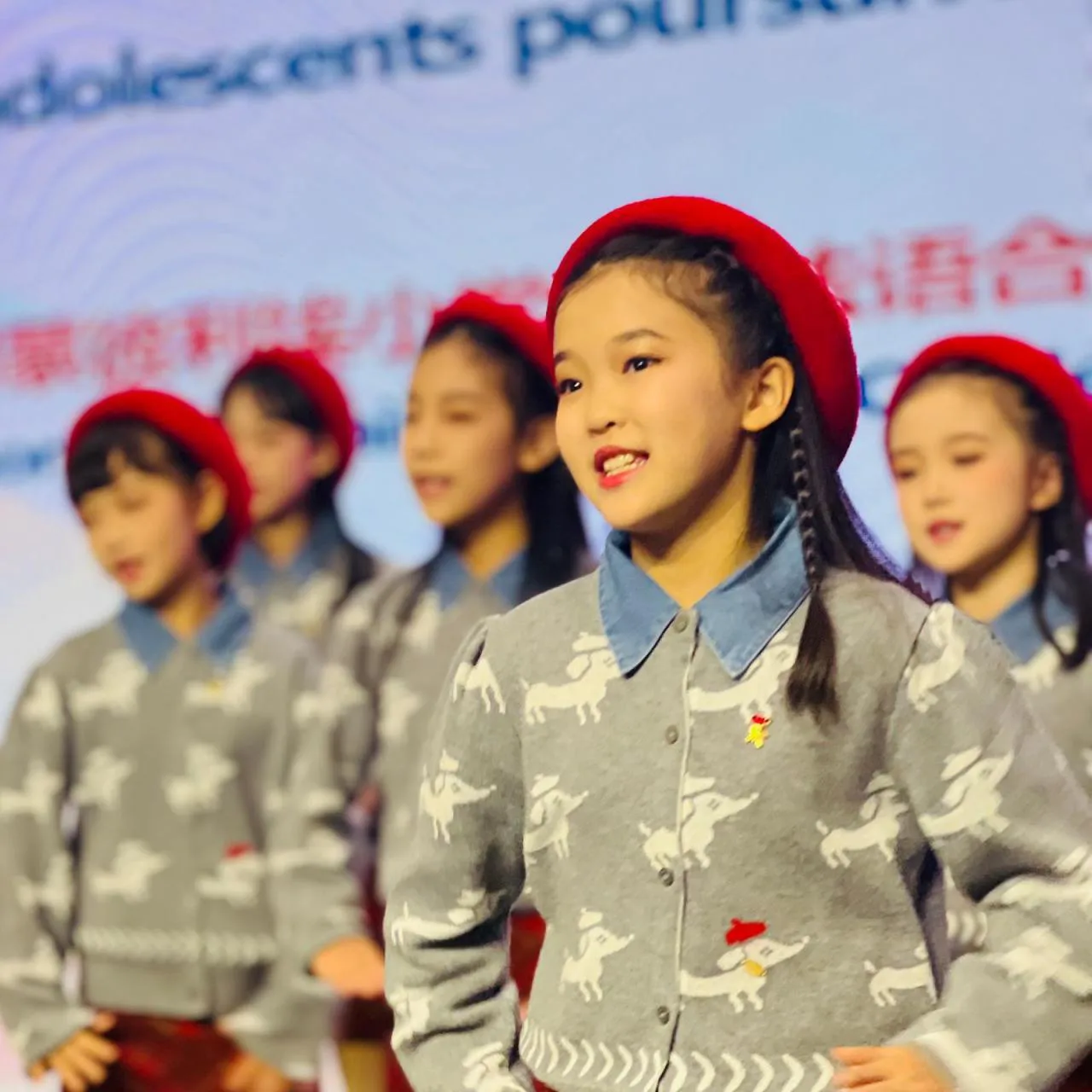 VIDEO. Visite de l'école "Montpellier" en Chine, un mastodonte de 3 700 ...