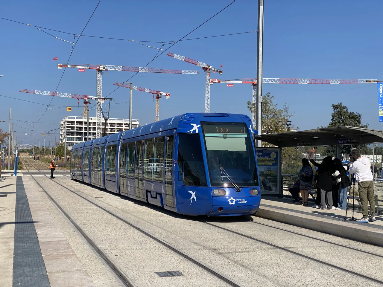 Montpellier. La gare Sud de France est desservie par la ligne 1 de ...