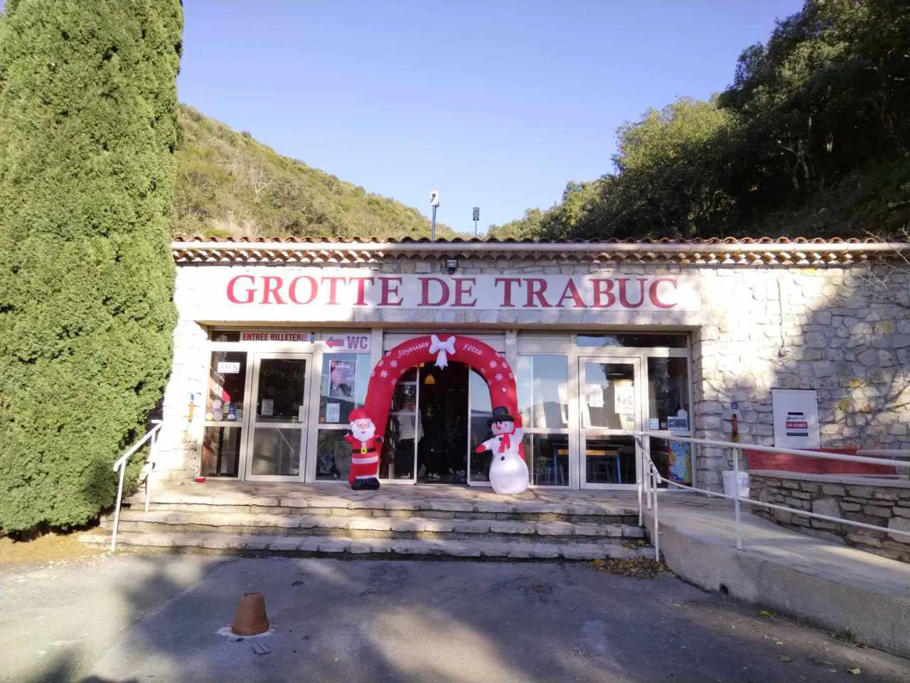 Trabuc : une entrée achetée, une entre offerte pour ses 50 ans | La Gazette
