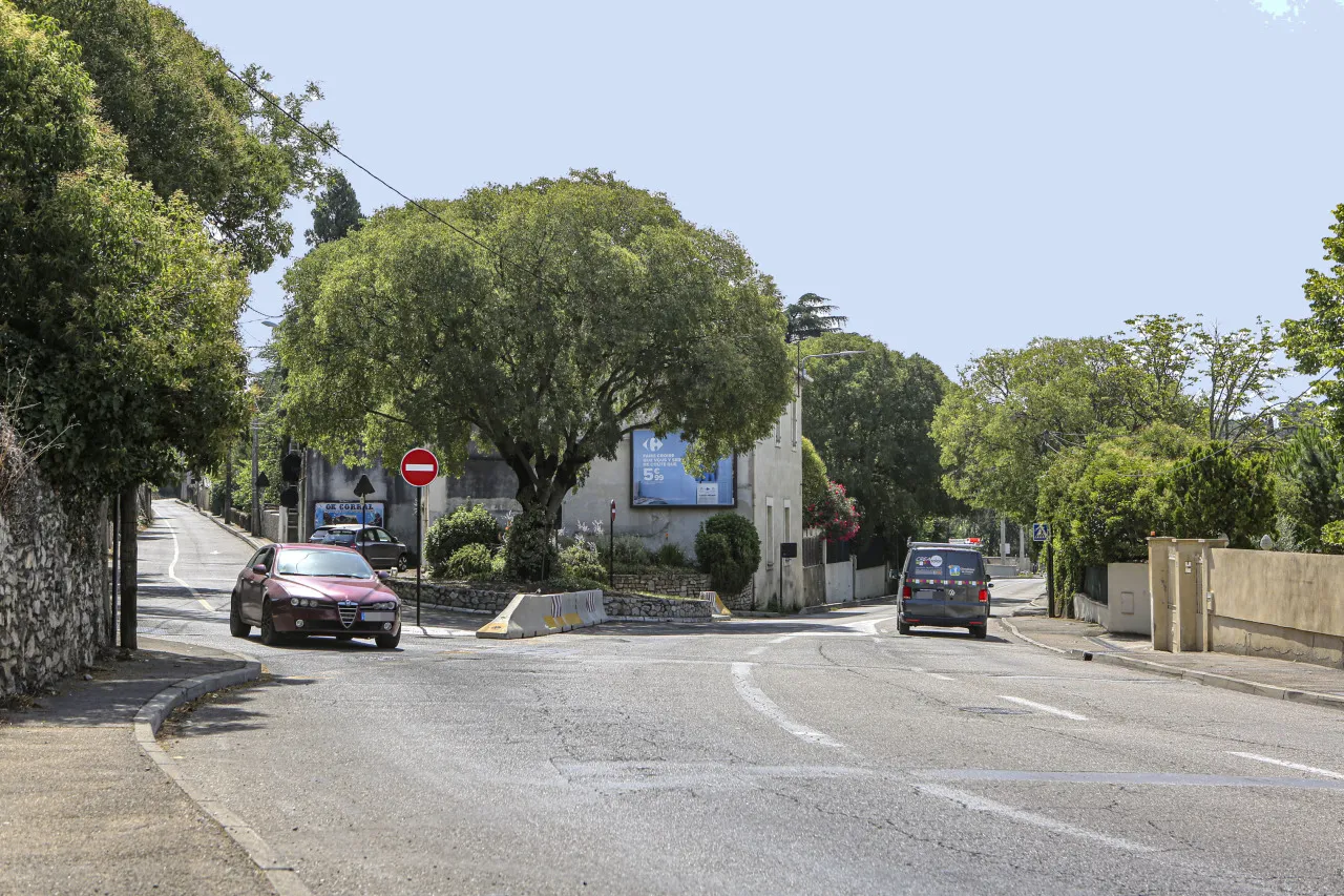 Nîmes: une double voie créée au bas du chemin du Mas-de-Balan pour ...