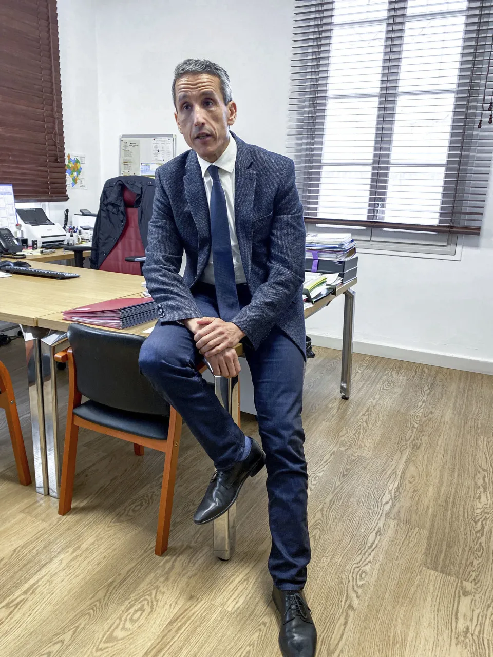 Meurtre dans une mosquée du Gard : le suspect s'est rendu aux forces de ...