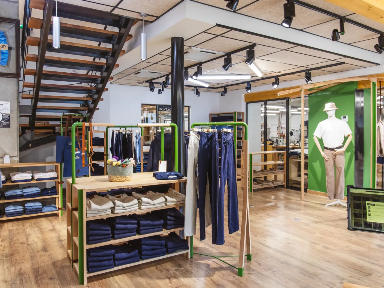 Gard. Atelier Tuffery : Le jean cévenol s'installe à Uzès | La Gazette